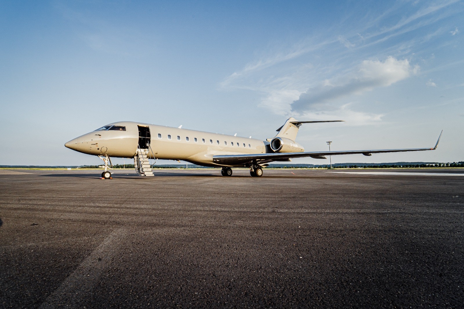 MHS WORLDWIDE: H εταιρεία των VIP Services από το Λος Άντζελες που ...