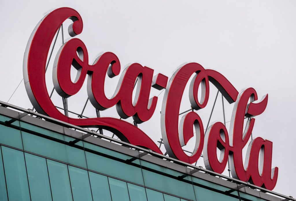 Coca-Cola HBC: Ισχυρή ανάπτυξη το 2025 με άλμα εσόδων και κερδοφορίας ...